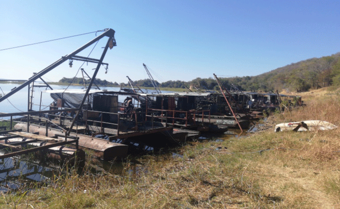 Fishing permits now beyond reach of many in Binga - Zimbabwe Situation