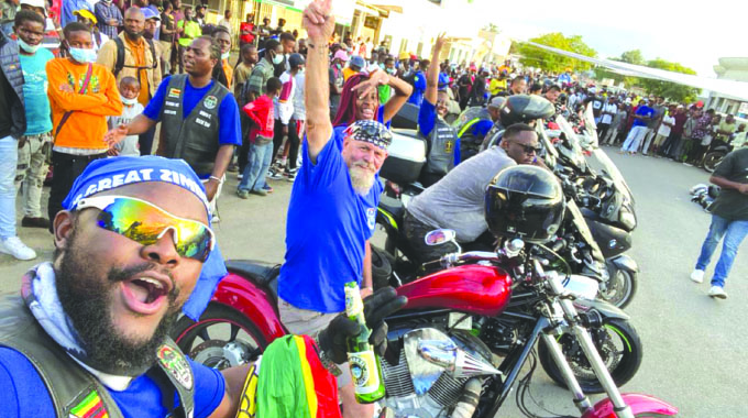 Roar of bikes wakes up sleepy Masvingo - Zimbabwe Situation