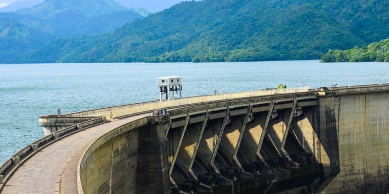 Kariba dam in recession - Zimbabwe Situation