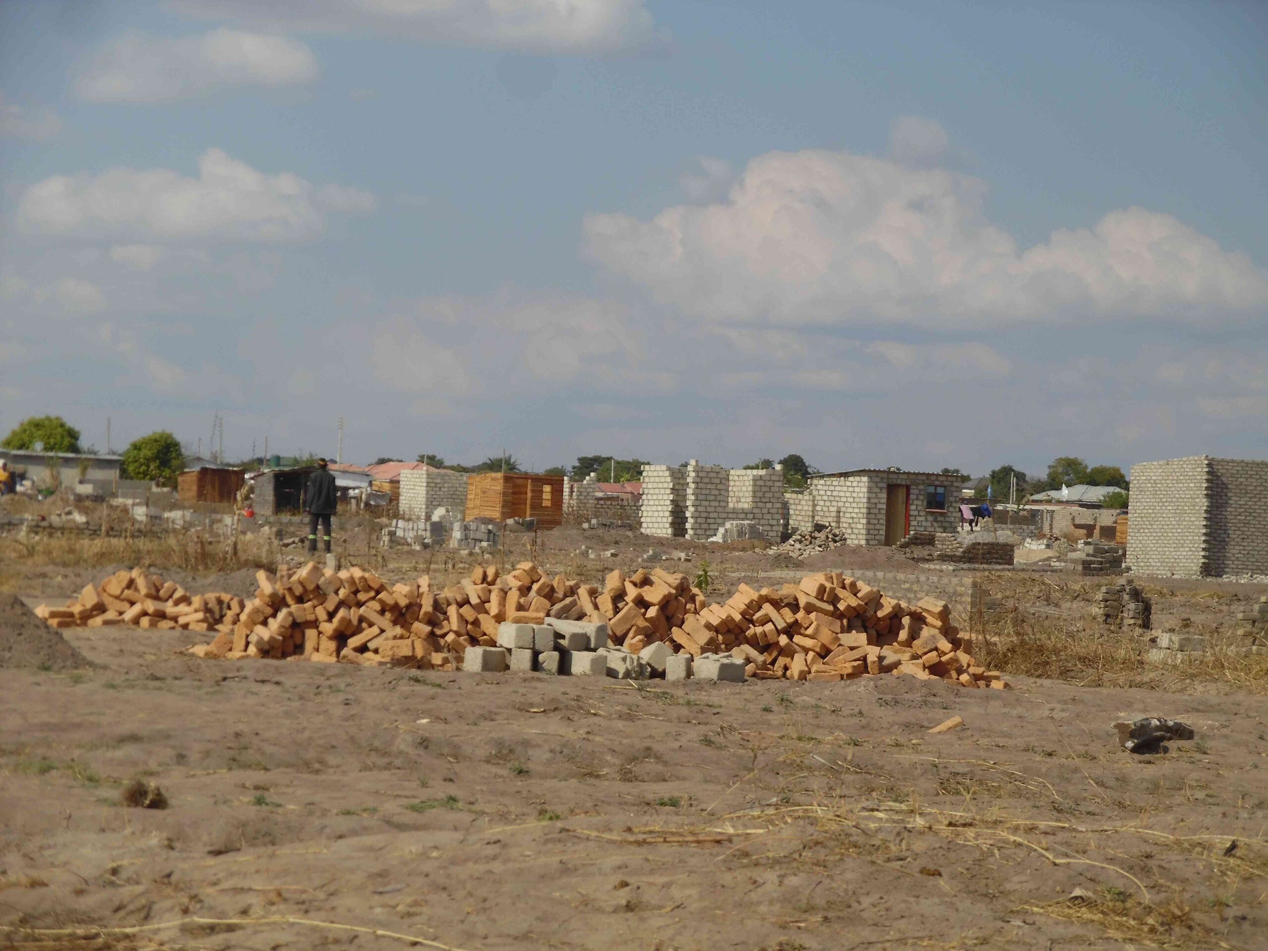 Suspected land baron banned from Town House - Zimbabwe Situation