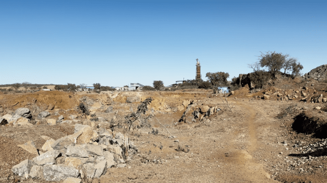 Inside Zimbabwe's gold mines where men risk being buried alive for a ...